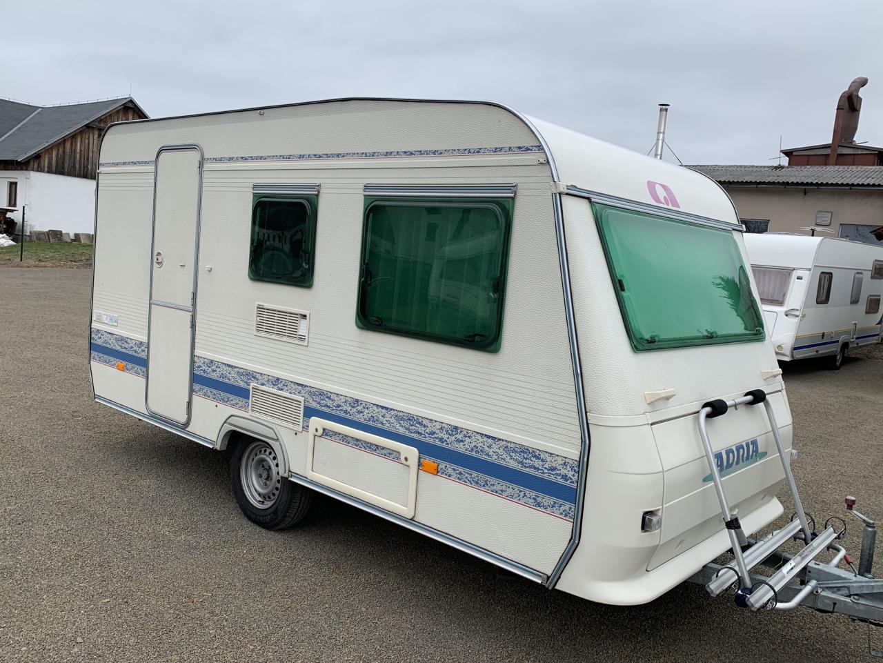 ADRIA UNICA 390 DB, r.v. 1999 | Reka Karavany